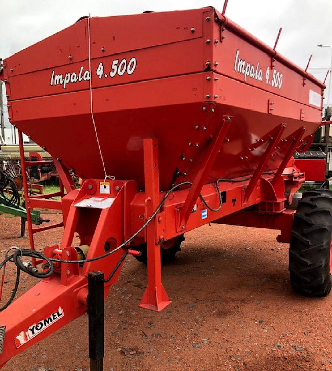 Pulverizadora Impala 4.500 Yomel - Agroads