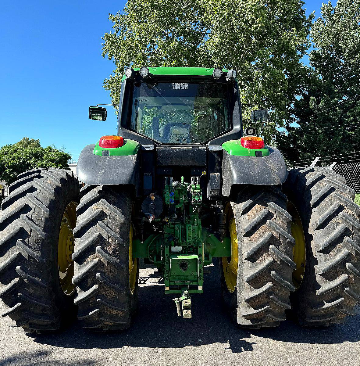John Deere 6195m con 4900 Hs muy Cuidado - Año: 2019 - Agroads