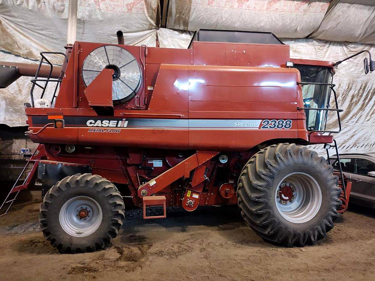 Cosechadora Case IH 2388, año 2009, 5700 Hs Motor 4300 Rotor - Agroads