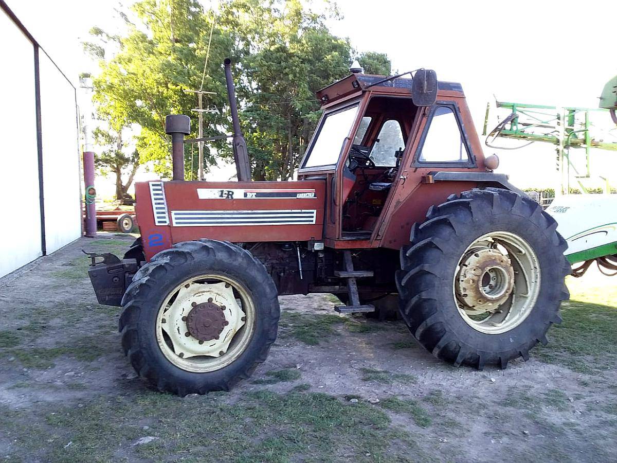 Tractor Fiat 121 DT año 1998. - Año: 1998 - u$s 34.000 - Agroads
