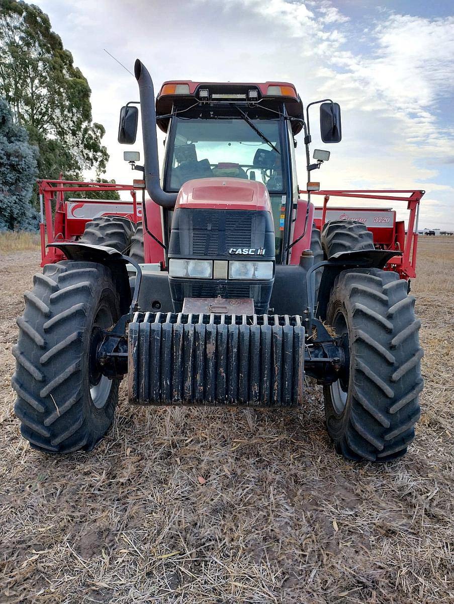Case MXM 180 año 2010 - Año: 2010 - u$s 92.000 - Agroads