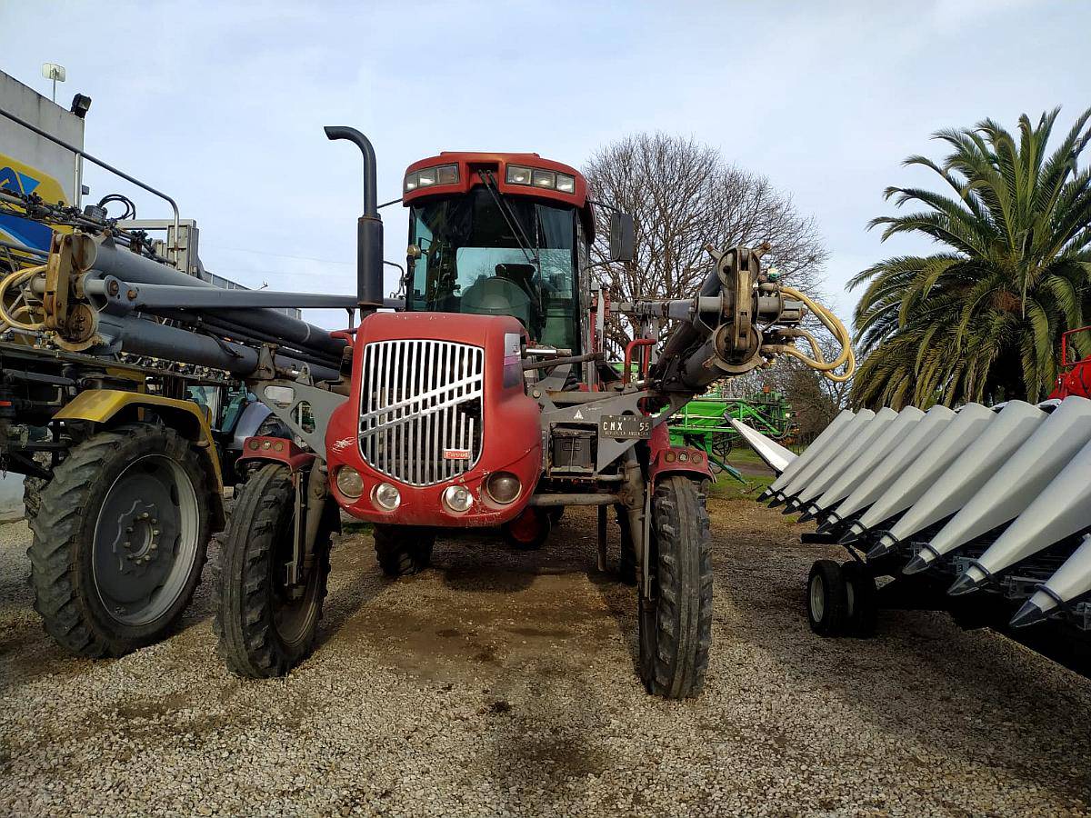 Favot MAC 3532 - 2017- 32 Mts - Tecno. Trimble - Piloto - MB - Agroads