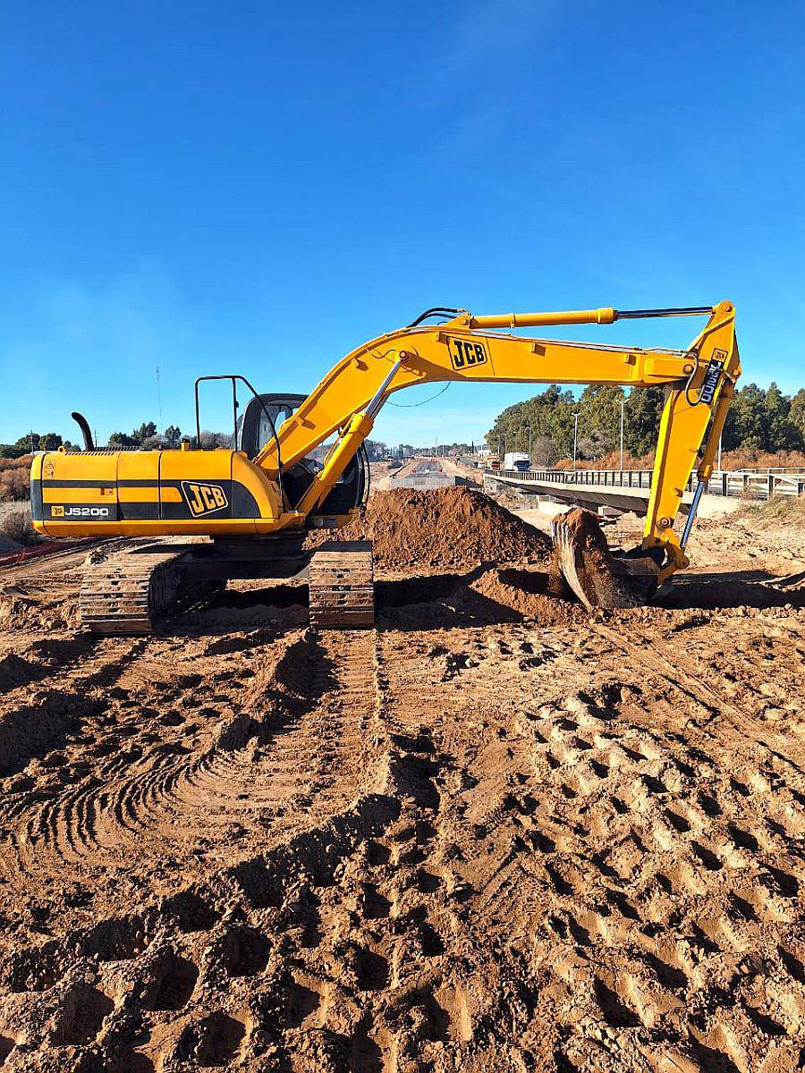 Excavadora JCB 200 de 20 Toneladas - Año: 2009 - Agroads