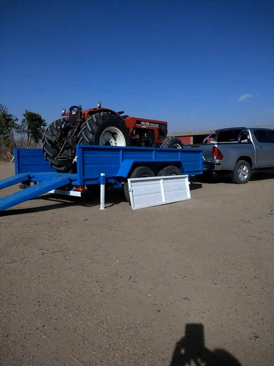 Tráiler con Rampas y Barandas Desmontables 2X4 - Año: 2021 - Agroads