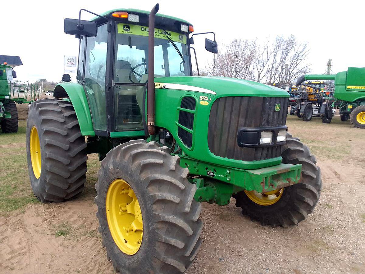 Vendo Tractor John Deere 6125j. Mod 2010 - Año: 2010 - Agroads