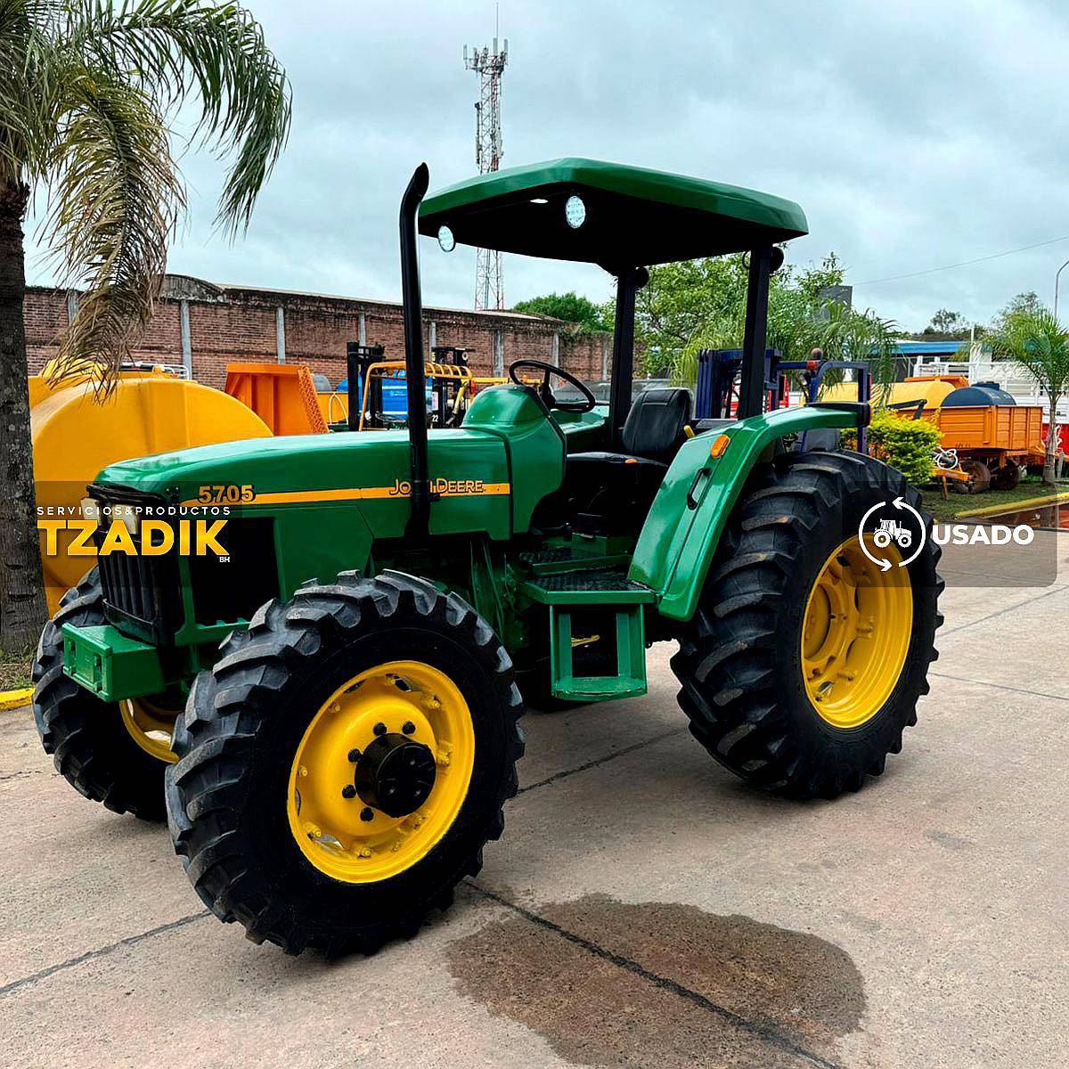 Tractor Usado Premium John Deere 5705 85hp - Año: 2008 - Agroads