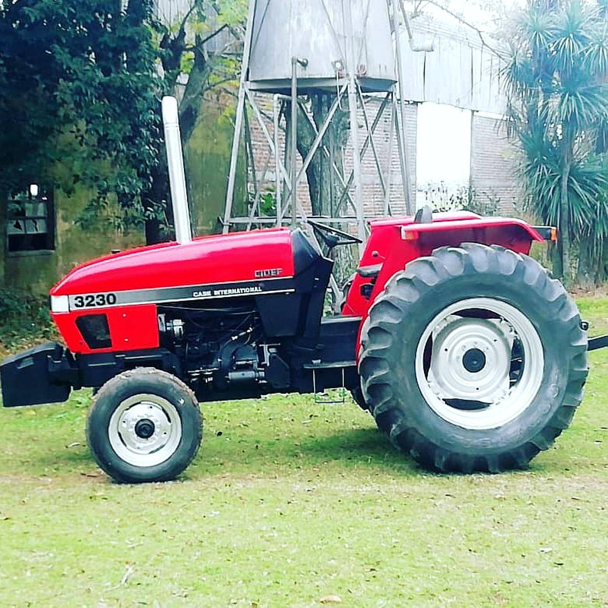 Tractor Case 3230 Internacional - Año: 1998 - u$s 11.700 - Agroads