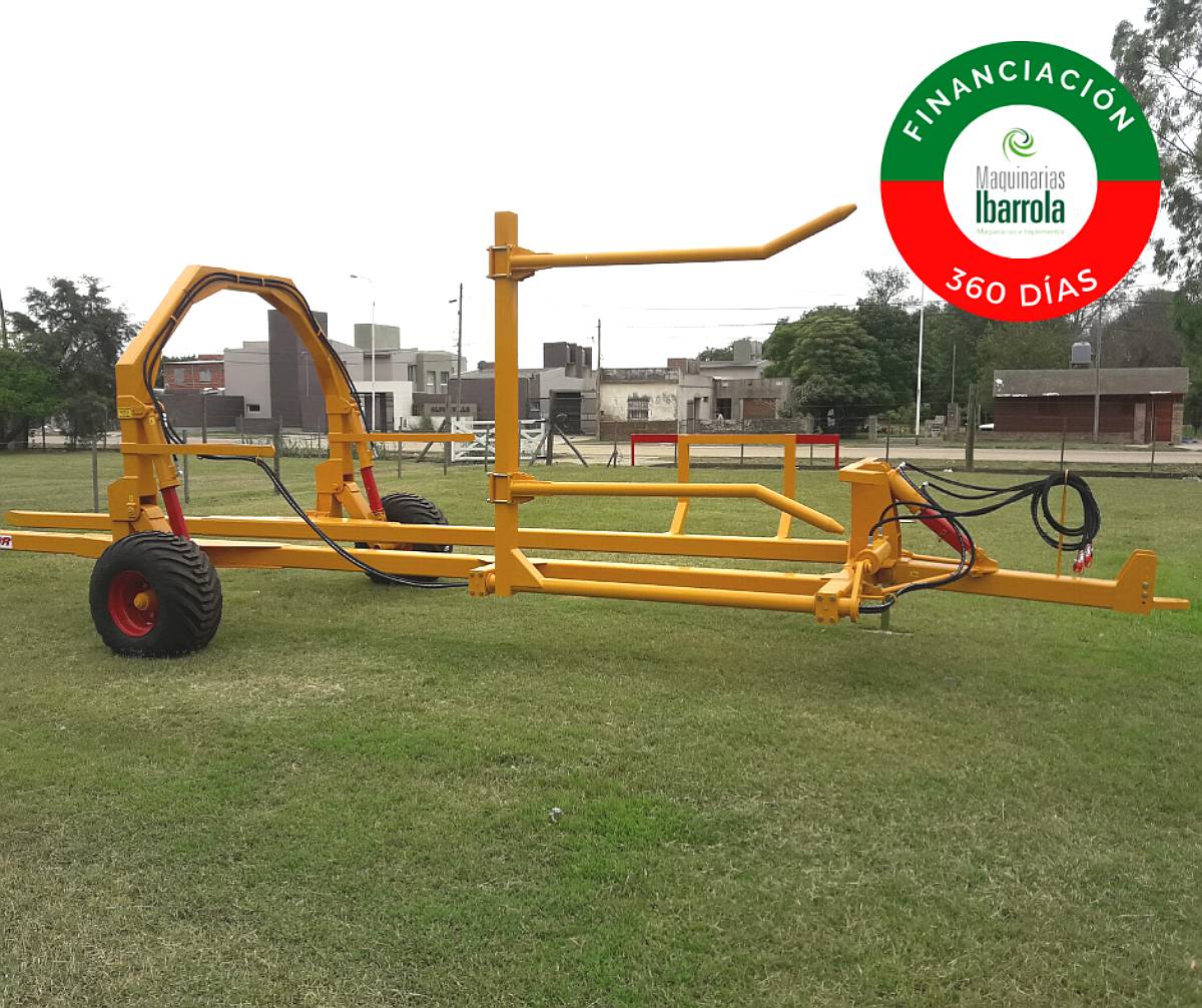 Cargador de Rollos y Fardos Juntarrollos Maccari / T5R - Agroads