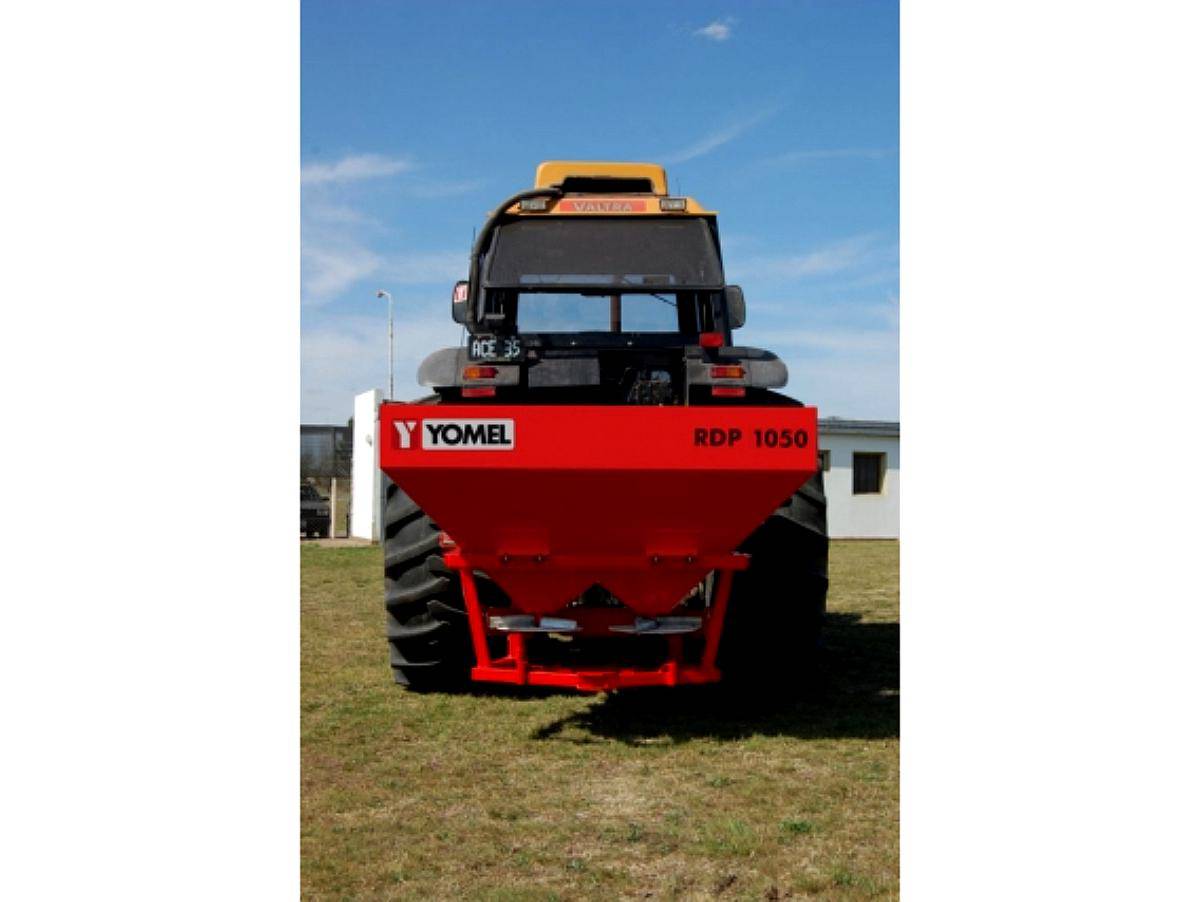 Fertilizadora Yomel RDP 1050 - Año: 2021 - Agroads