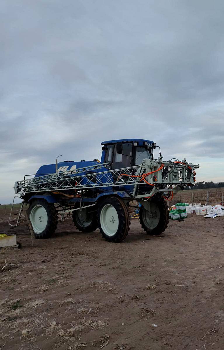 Pla 2600 año 1997.- Deutz 100 Hp.- 23 Mts Labor.- Trabajando - Agroads