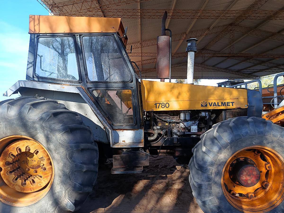 Valmet 1780 Doble Tracción - Año: 1998 - u$s 45.000 - Agroads