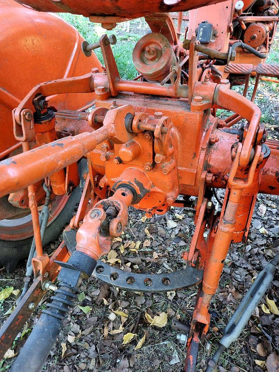 Tractor Fiat U25 con Desmalezadora. Funcionando - Año: 1960 - Agroads