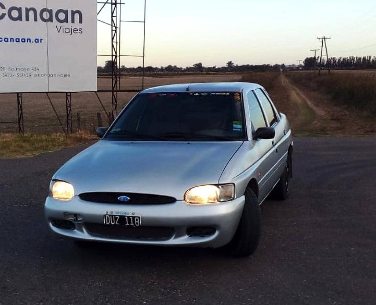 Auto Ford Escort año 2001 - Año: 2001 - $ 550.000 - Agroads