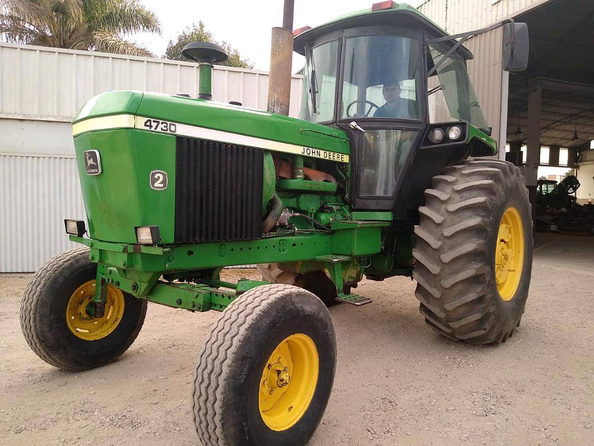 Tractor John Deere 4730 año 1986 en muy Buen Estado - Agroads