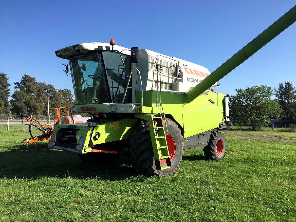 Claas Mega 350 25 Pies - Año: 2005 - u$s 81.000 - Agroads