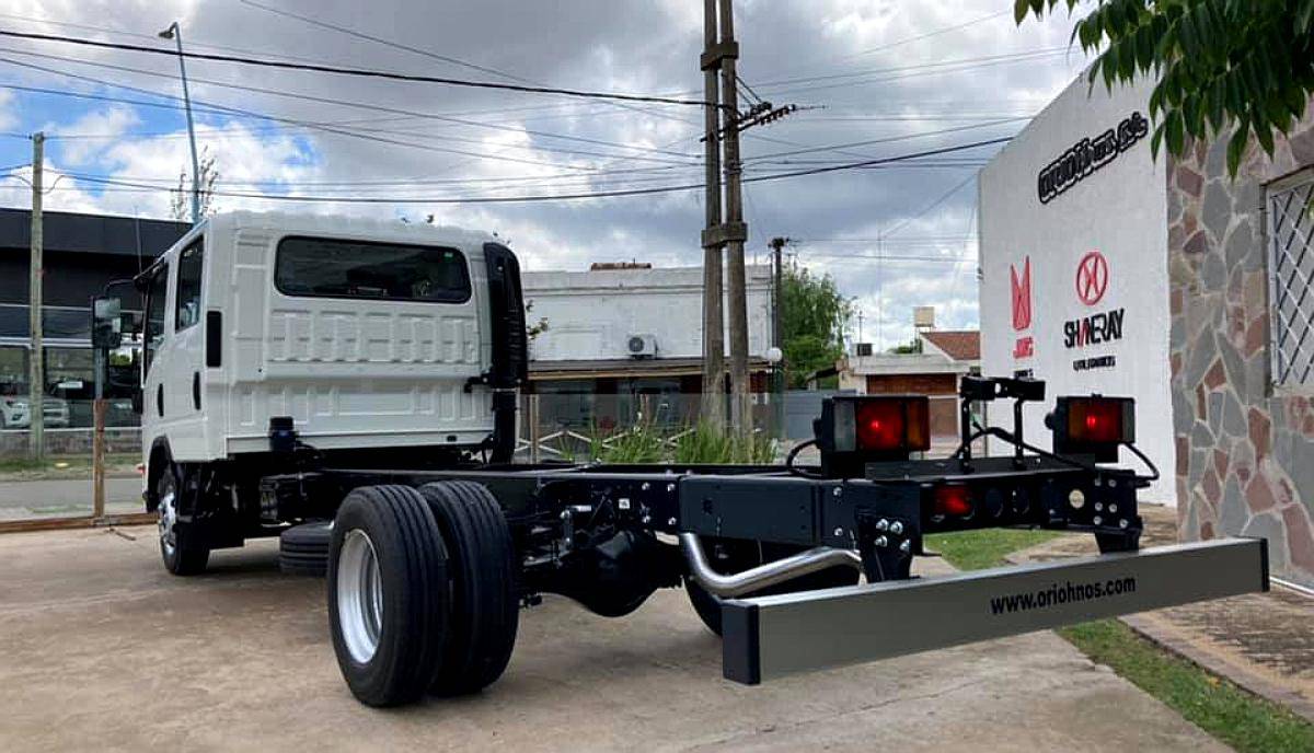 Isuzu NPR75 Doble Cabina 0km MY2025 Orio Hnos - Año: 2025 - Agroads