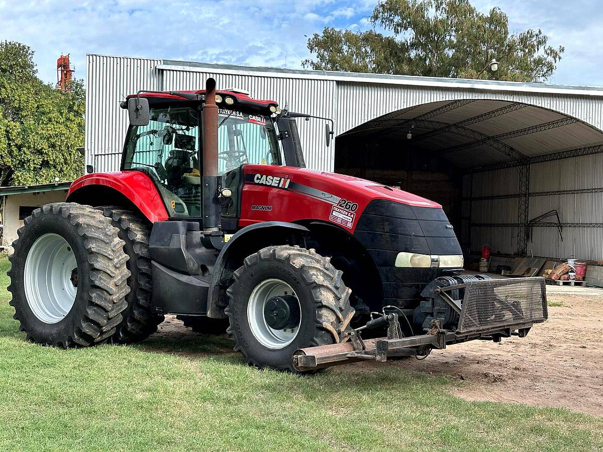 Tractor Case Magnum 260 HP 2017 - Piloto - Año: 2017 - Agroads