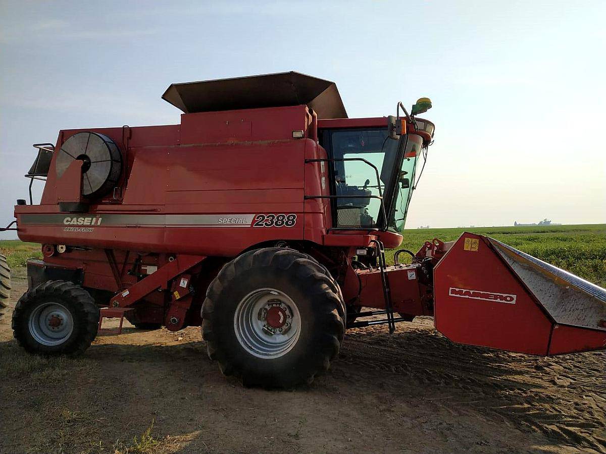 Cosechadora Case IH 2388, año 2009, 4.000 Hs Motor Original, - Agroads