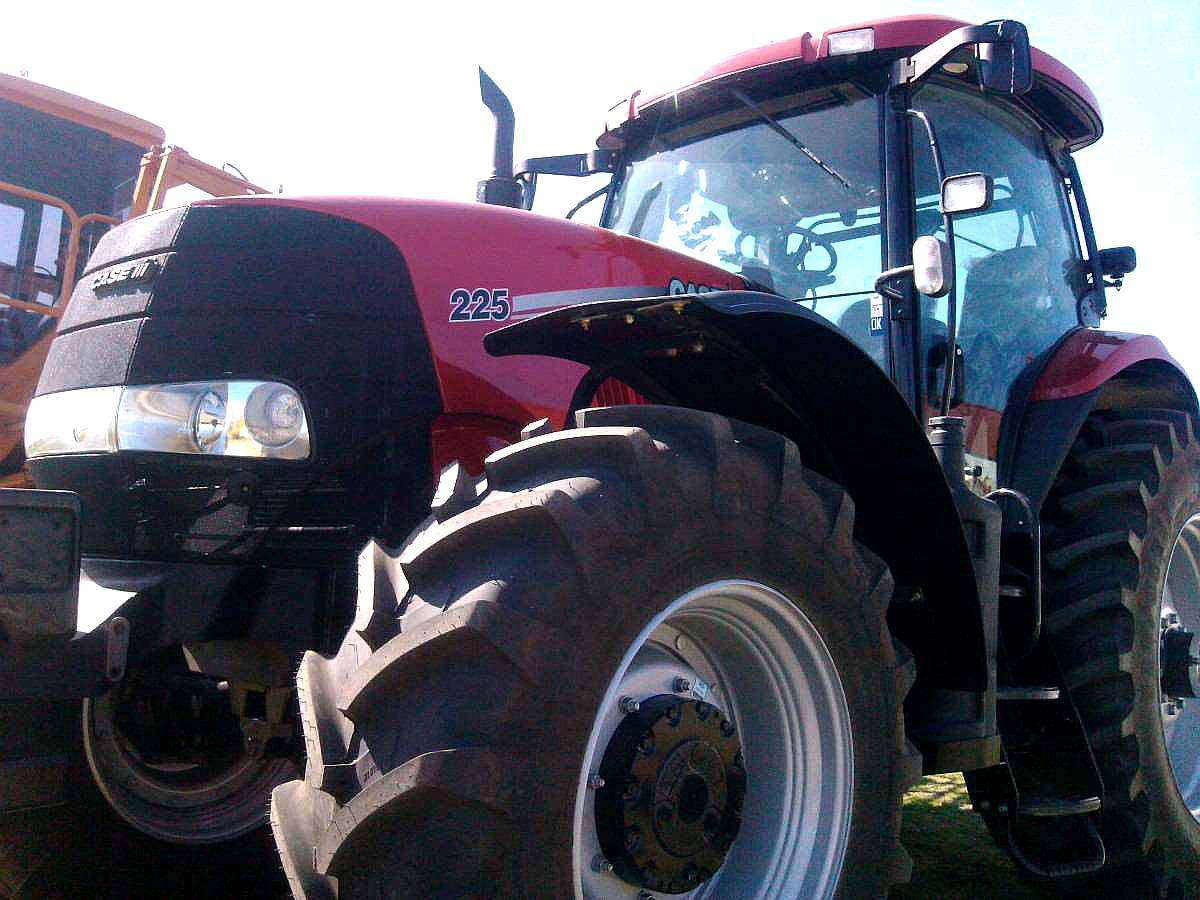 Tractor Case 225 HP - Año: 2019 - Agroads