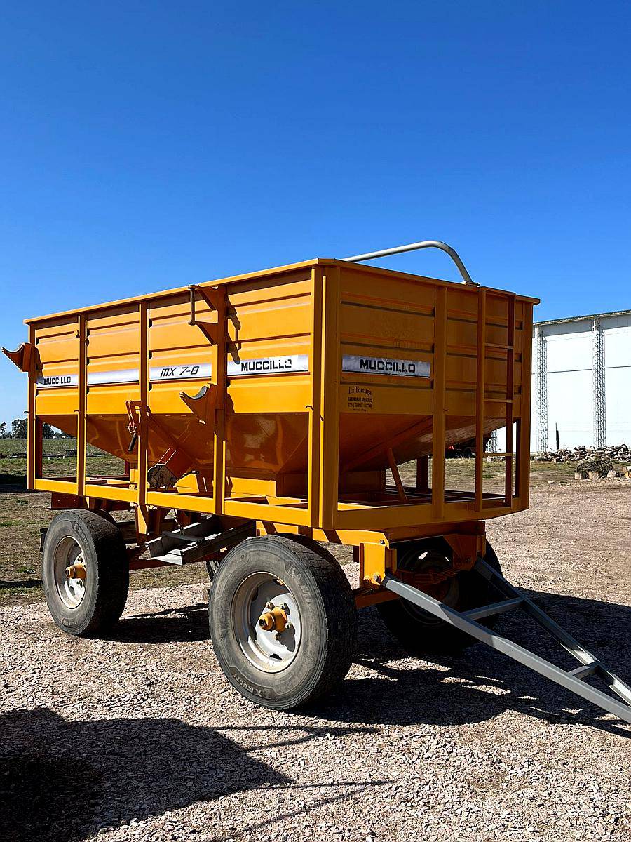 Acoplado Tolva de 7/8 TN - $ 1.852.500 - Agroads