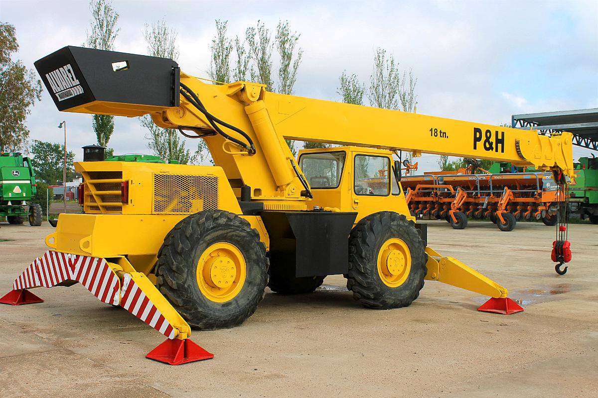 Grua PYH Detroit en Excelente Estado - Año: 2010 - Agroads