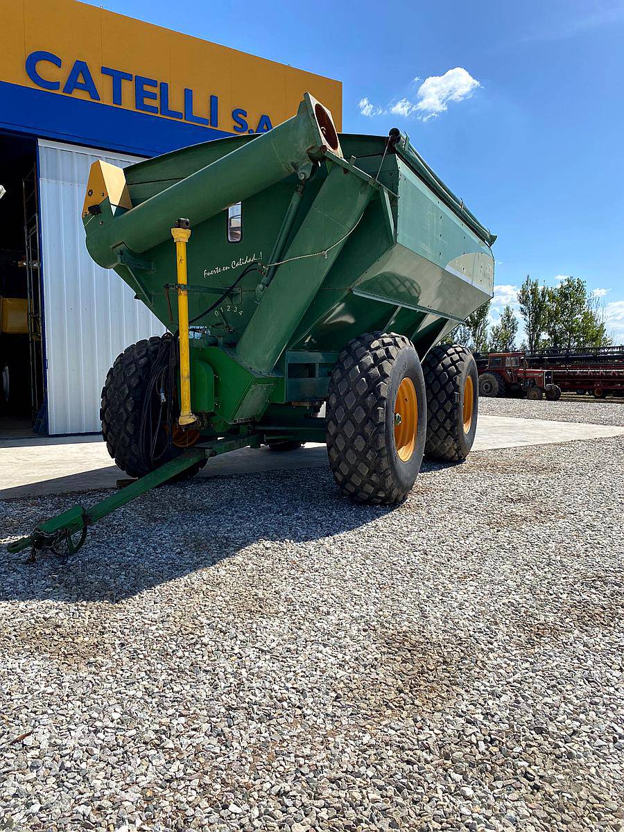 Tolva Autodescargable Fabimag 18 TT - Agroads