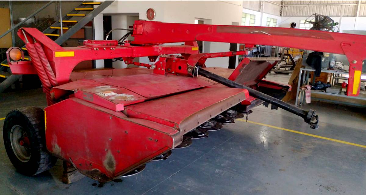 Segadora Acondicionadora MF 1372 - año 2.013 - Año: 2013 - Agroads