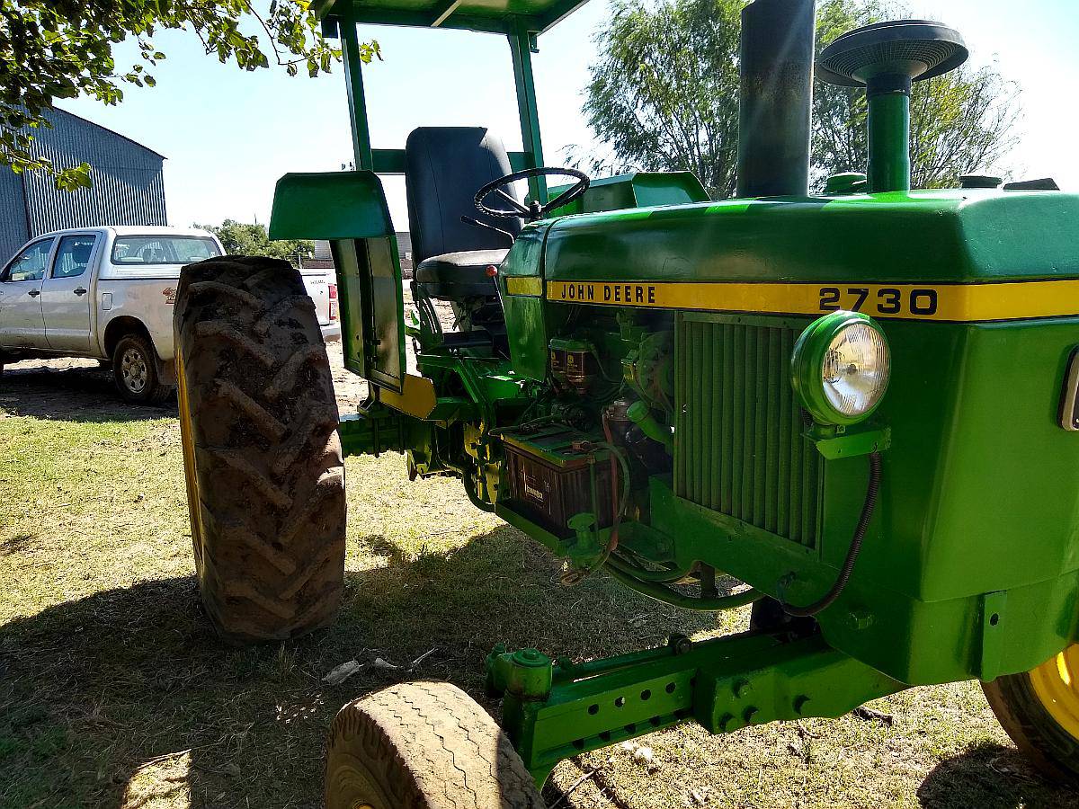 Tractor John Deere 2730 - Año: 1975 - u$s 15.000 - Agroads