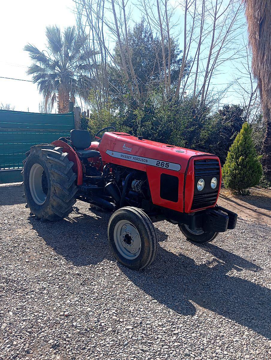 Tractor Massey 265 Frutero - Año: 2004 - u$s 17.500 - Agroads