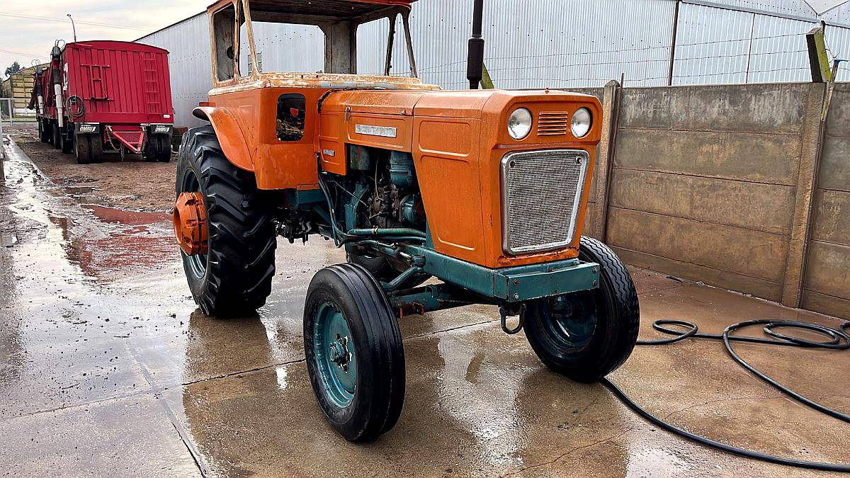 Tractor Fiat 650 Reparado - Año: 1986 - Agroads