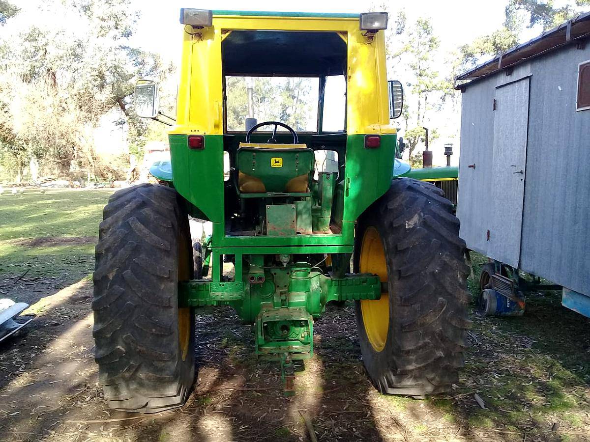 Jhon Deere 3420 muy Bueno - Año: 1977 - u$s 18.000 - Agroads