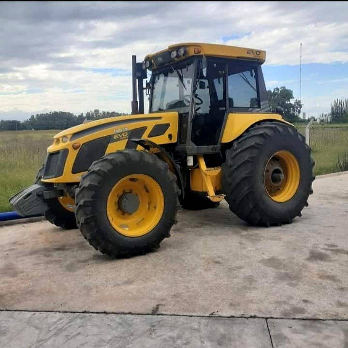 Tractor Pauny EVO 280. 7750 Hs - Año: 2017 - Agroads