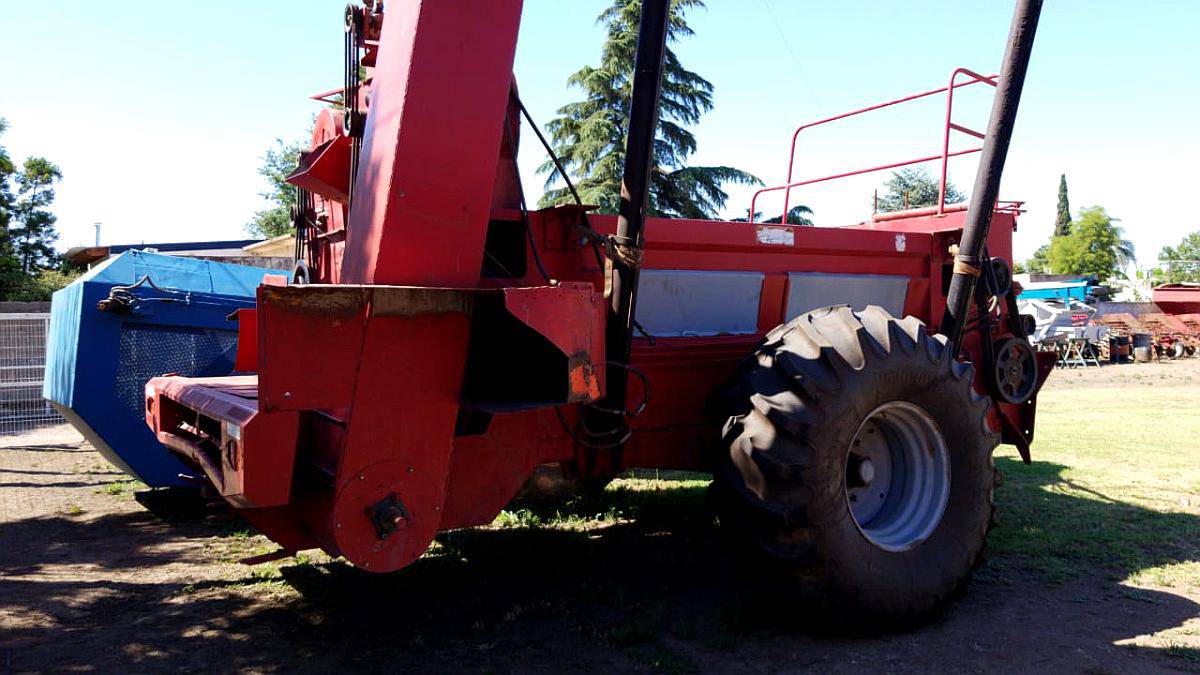 Colombo Twin Master - año 2008 - Año: 2008 - Agroads