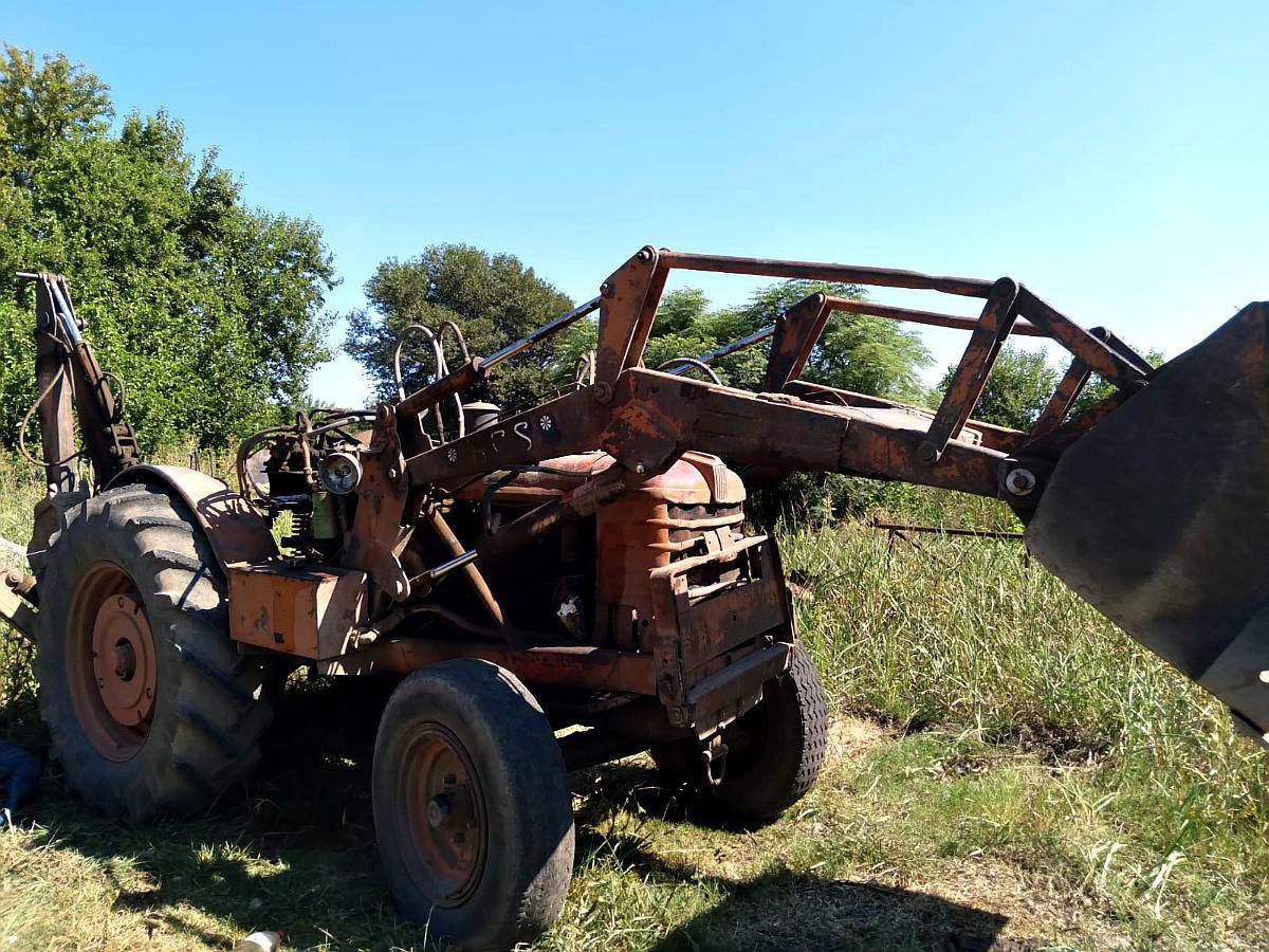 Tractor Fiat 60 con Retro y Pala Frontal - Año: 1963 - Agroads