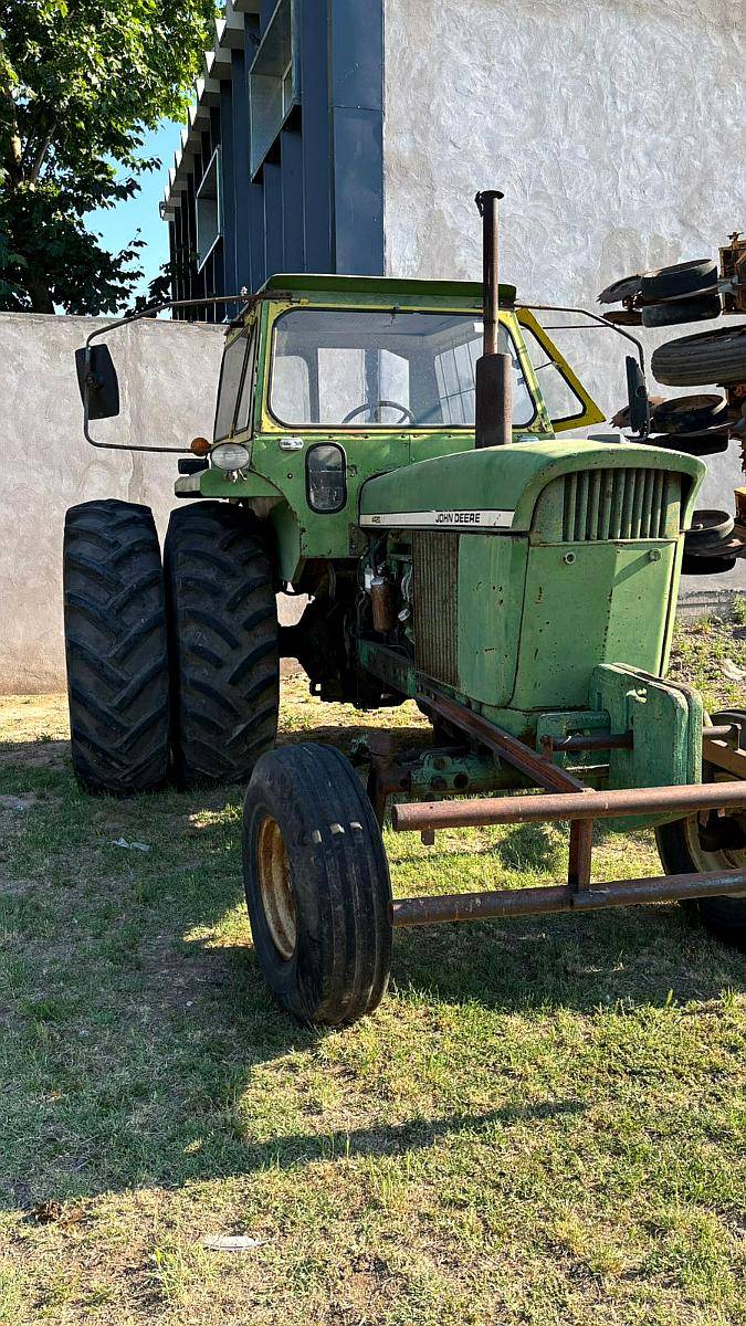 Tractor Jhon Deere 4420 - Agroads