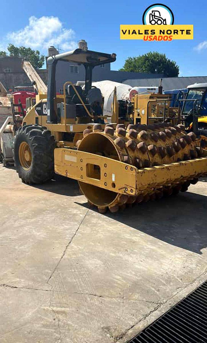 Compactador Caterpillar 533 Pata de Cabra y Liso - Agroads