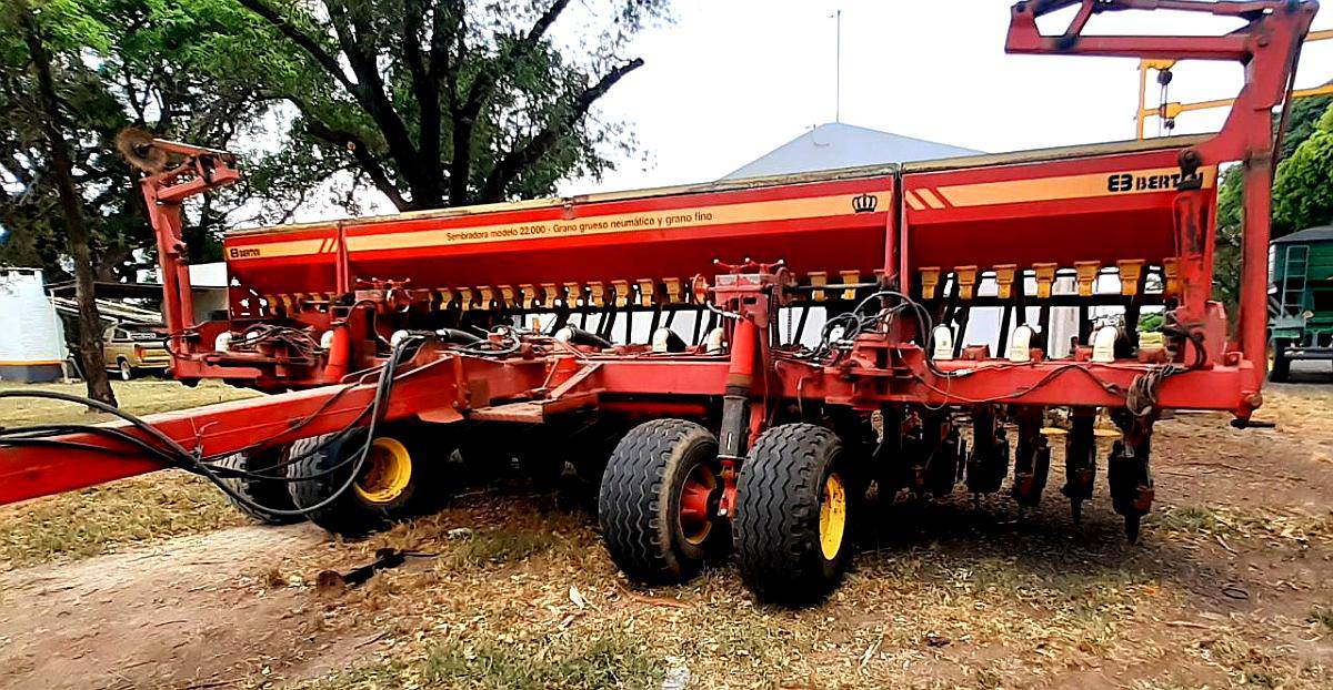 Sembradora Bertini Combinada Fino y Grueso - Agroads