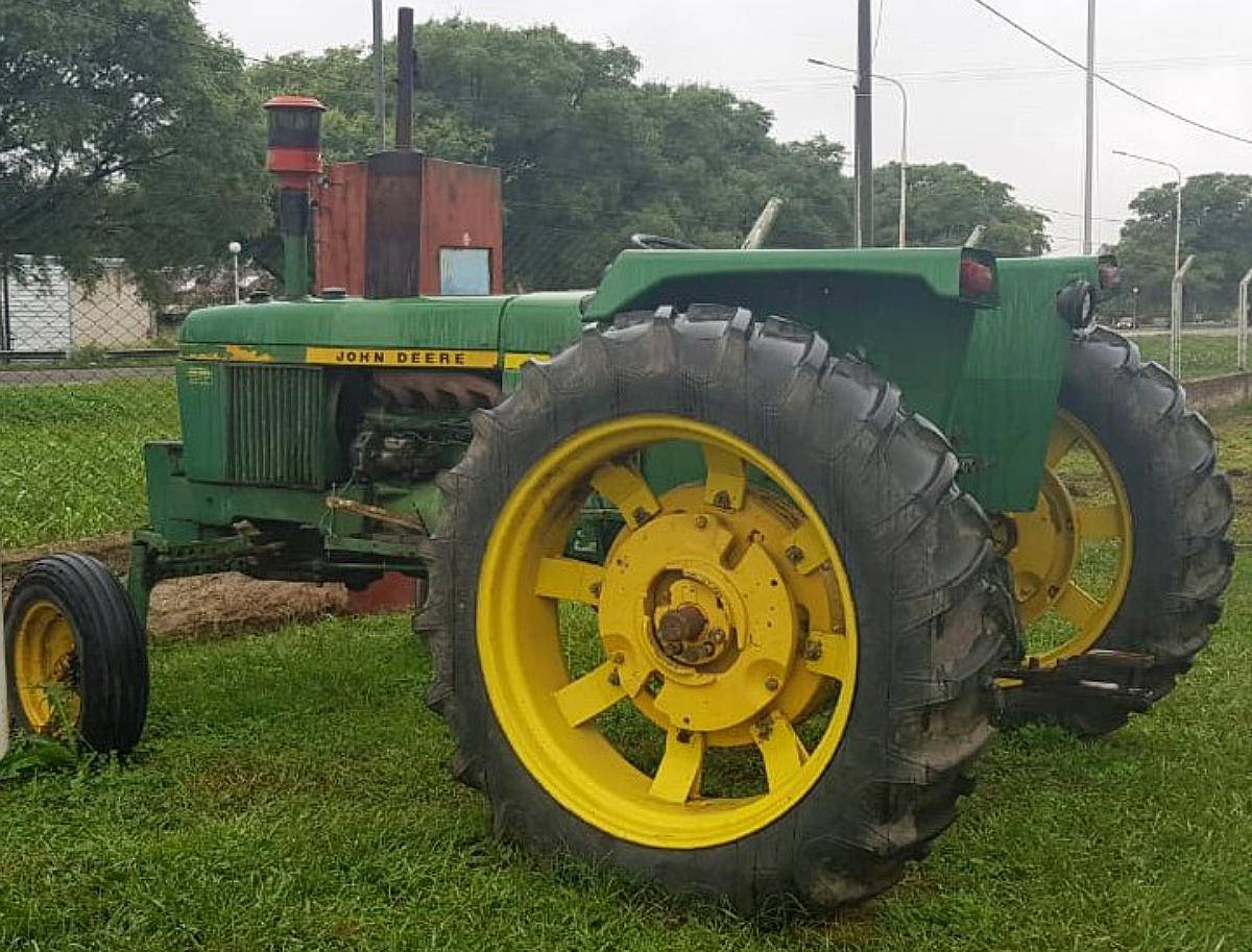 Tractor Marca John Deere 2730 -3 Puntos-muy Buen Estado Gral - Agroads