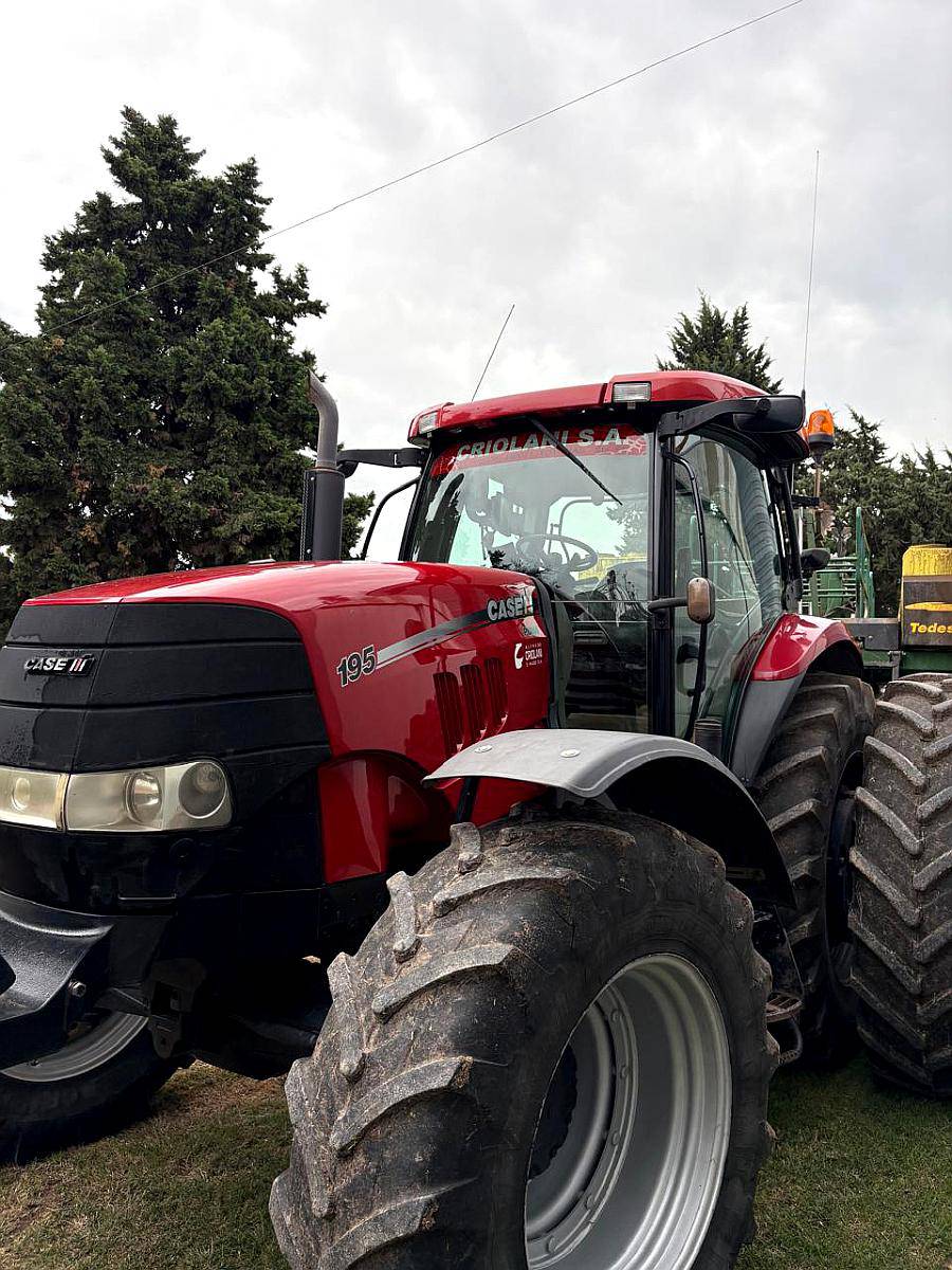 Puma 195 - Impecable - Unico - con Piloto. - Año: 2012 - Agroads