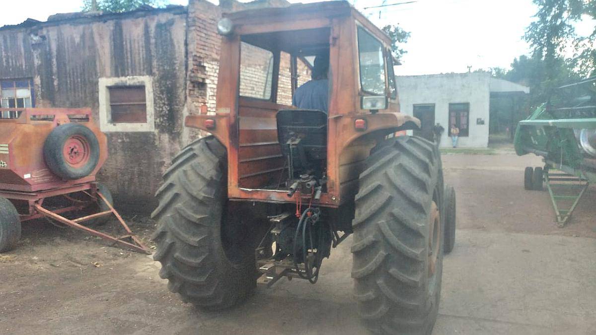 Fiat 700 E, Motor con 700 Hs - Año: 1979 - u$s 16.000 - Agroads