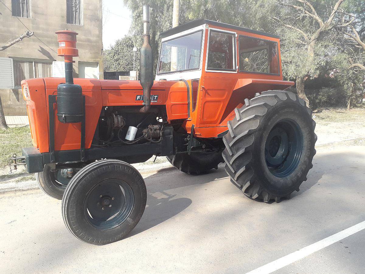 Tractor Fiat 700 e - Año: 1978 - u$s 17.000 - Agroads