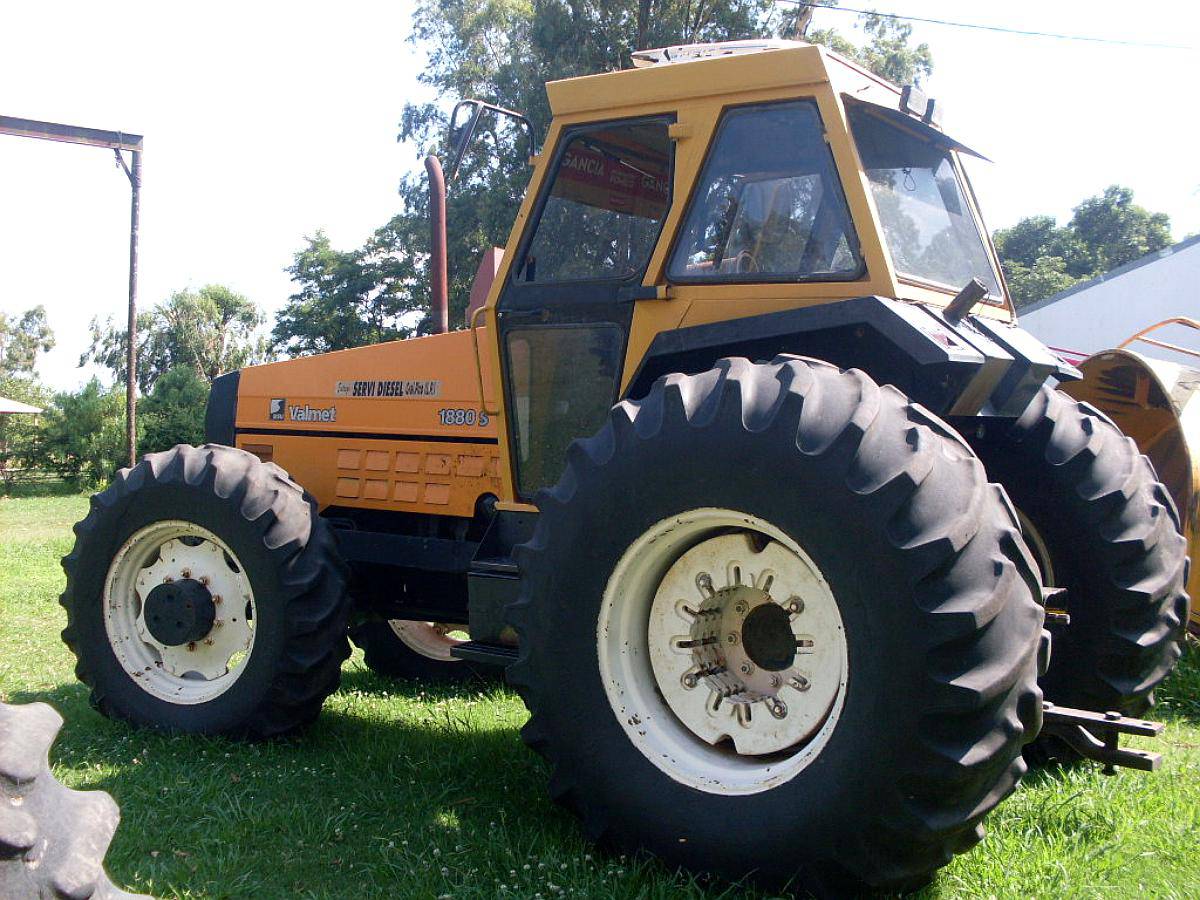 Tractor Marca Valtra Usado - Año: 1996 - Agroads