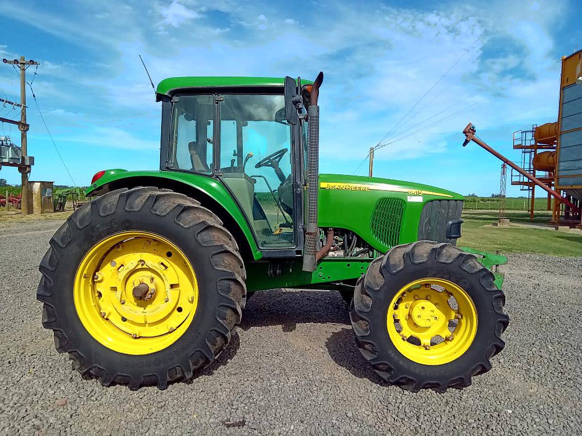 Tractor John Deere 6415 - Año: 2008 - u$s 63.000 - Agroads