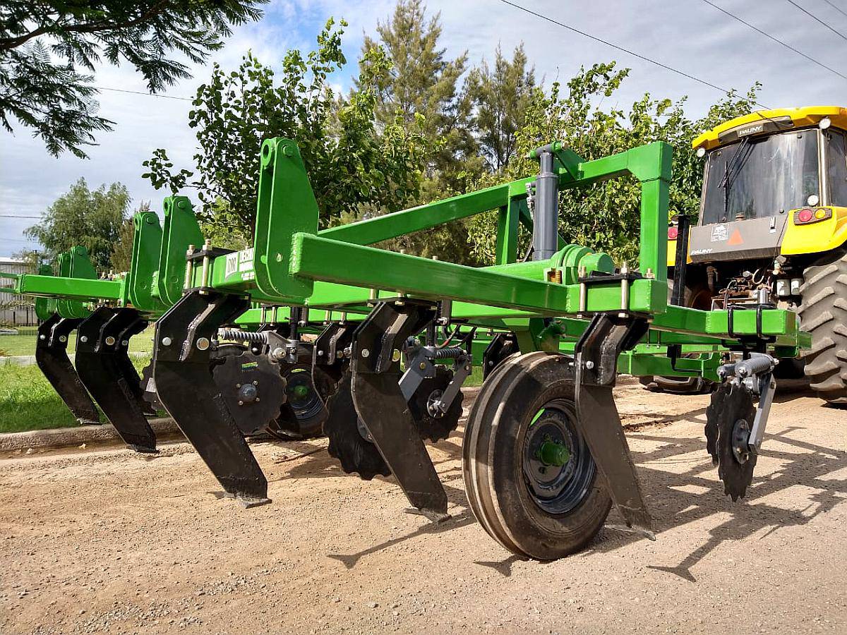 Subsoladores de Suelos Febra - Año: 2021 - Agroads