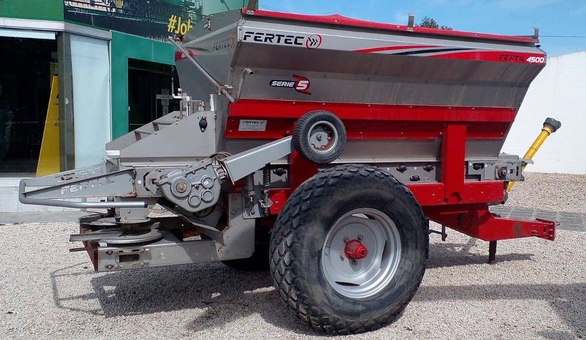 Fertec 4500 Serie 5 - Año: 2017 - u$s 33.000 - Agroads