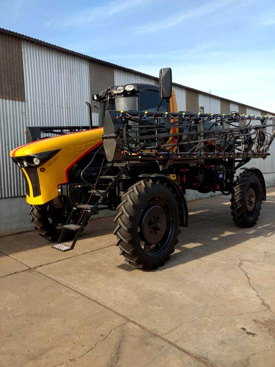 Pulqui Beta 3226. Motor Deutz. Caja Eaton. Botalón 30 Mts - Agroads