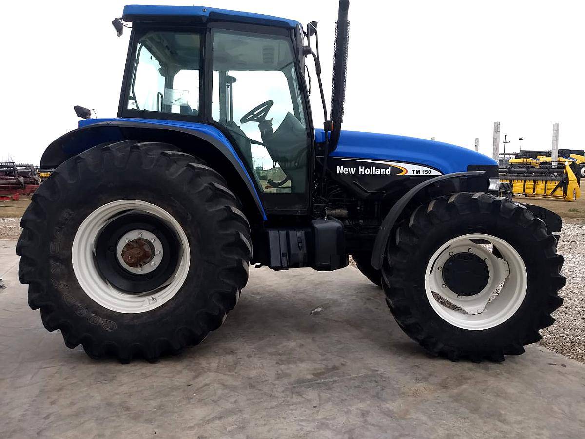 Tractor NH TM 150 año 2003 - Año: 2003 - Agroads