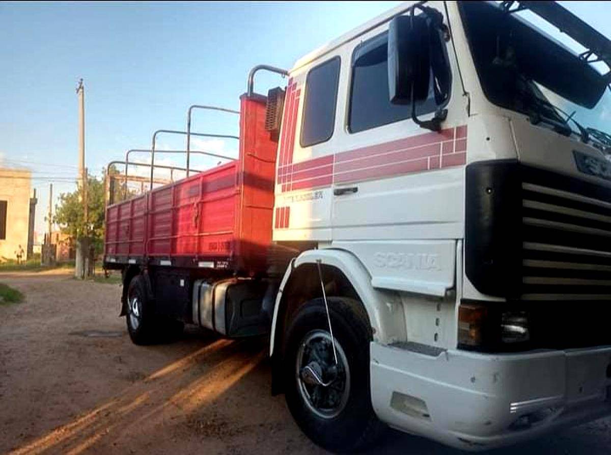 Scania 112 89 310 Carroceria Mixta - Año: 1989 - Agroads