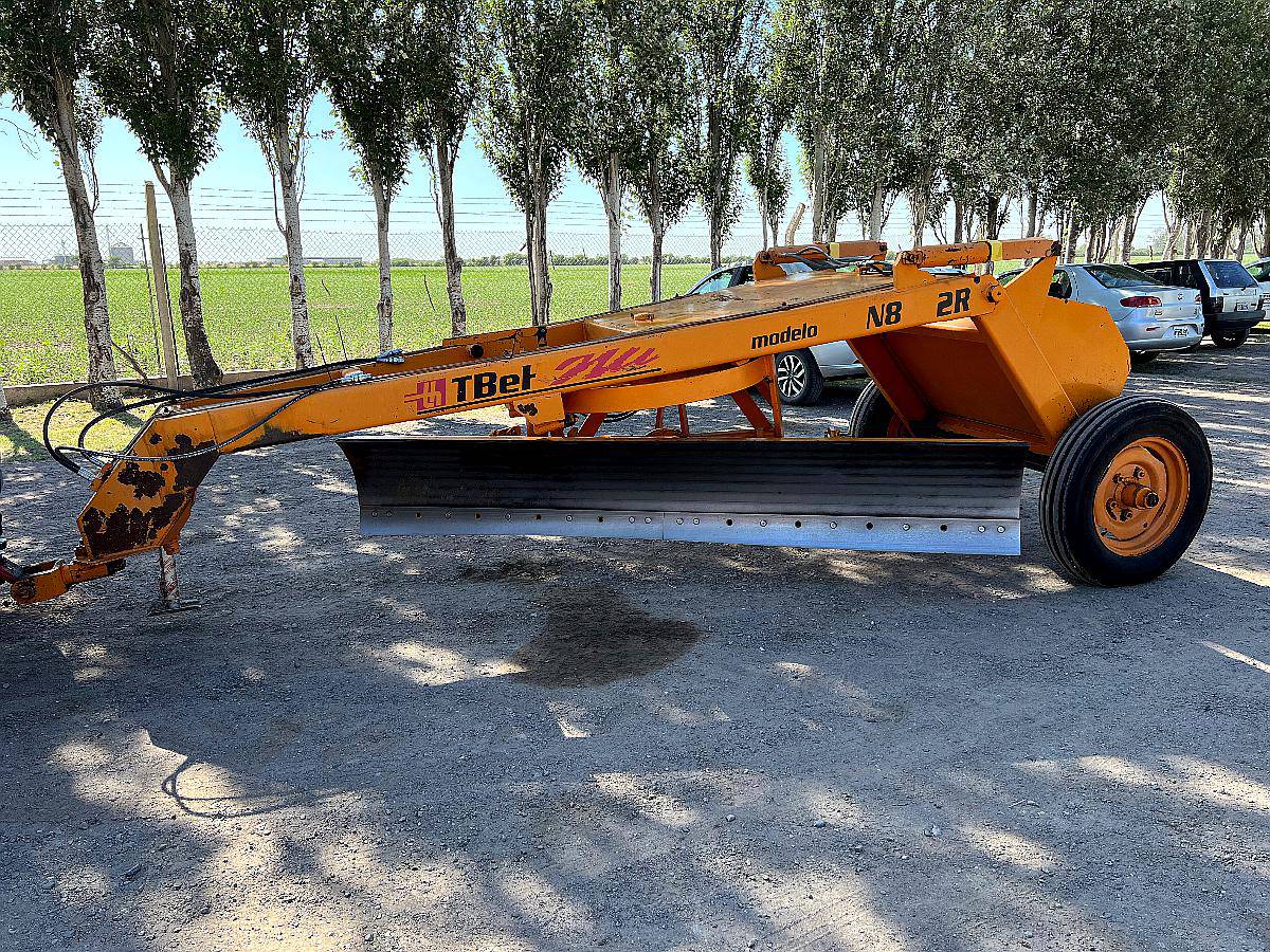 Niveladora Tbeh Modelo N8 2r muy Buen Estado General - Agroads