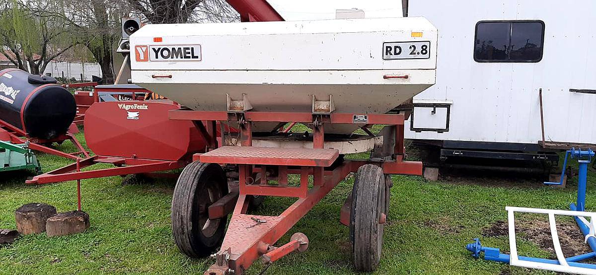 Fertilizadora Yomel 2.8 RD - Año: 2003 - Agroads